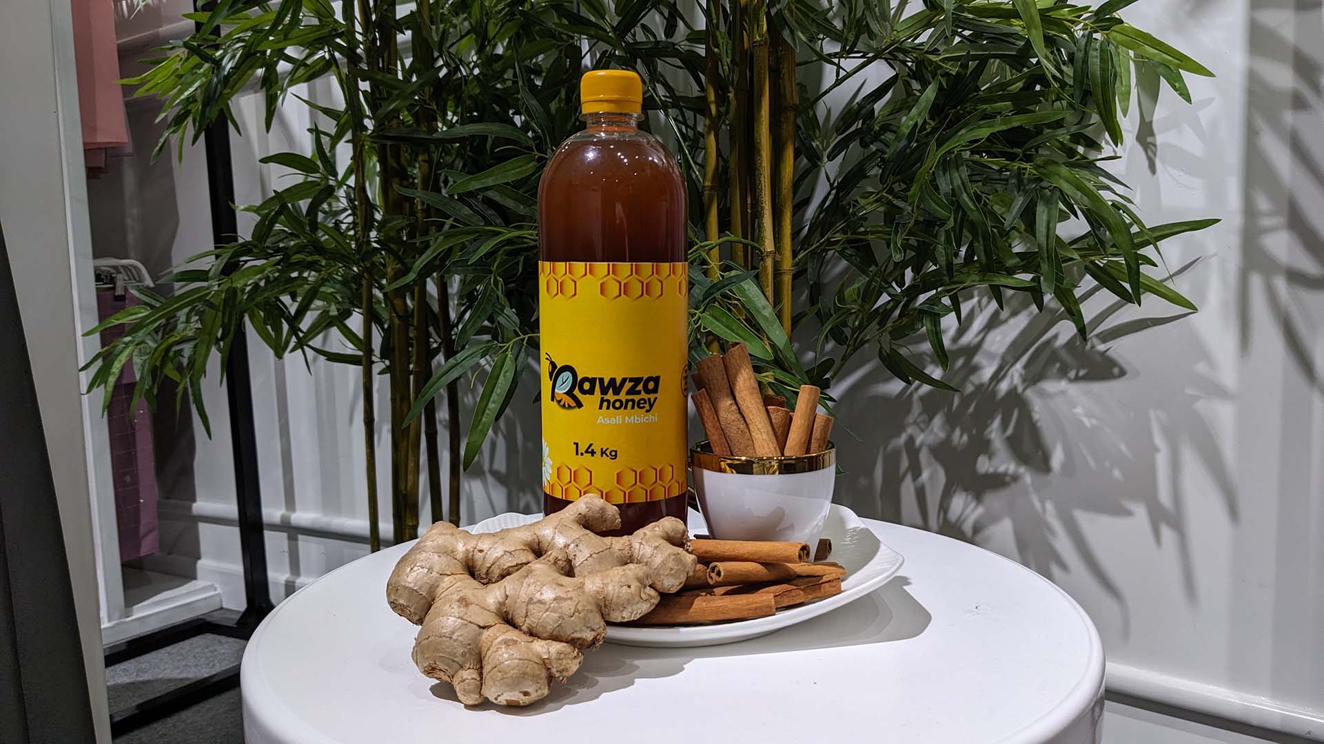 Asali na Tangawizi - 2024 | Faida & Matumizi yake